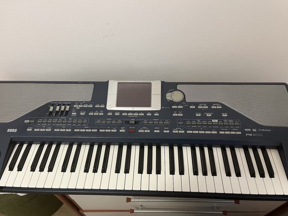 Korg pa800