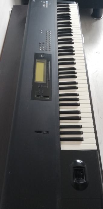 Korg T2
