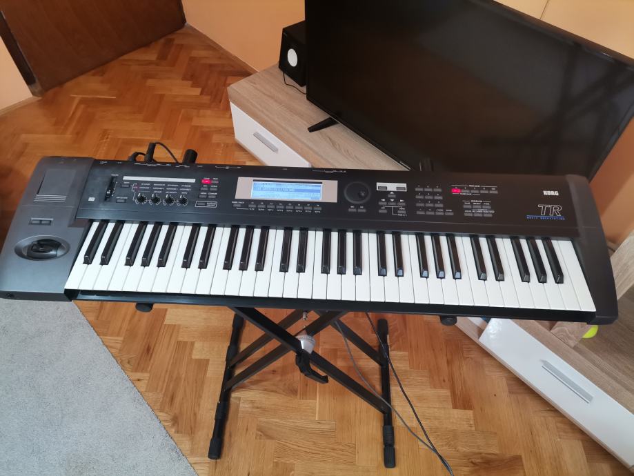 KORG TR