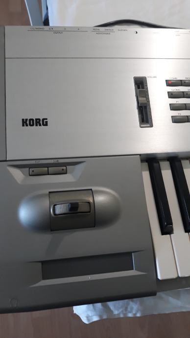 Korg Trinity