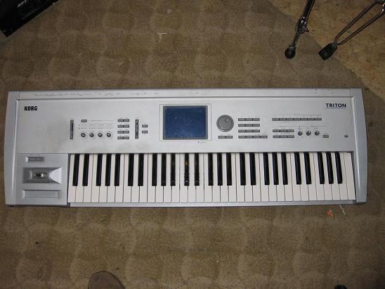 Korg Triton Classic 61, Kurzweil K2000R - UGODNO 450€