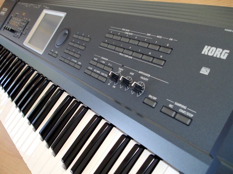 Korg Triton Extreme 61