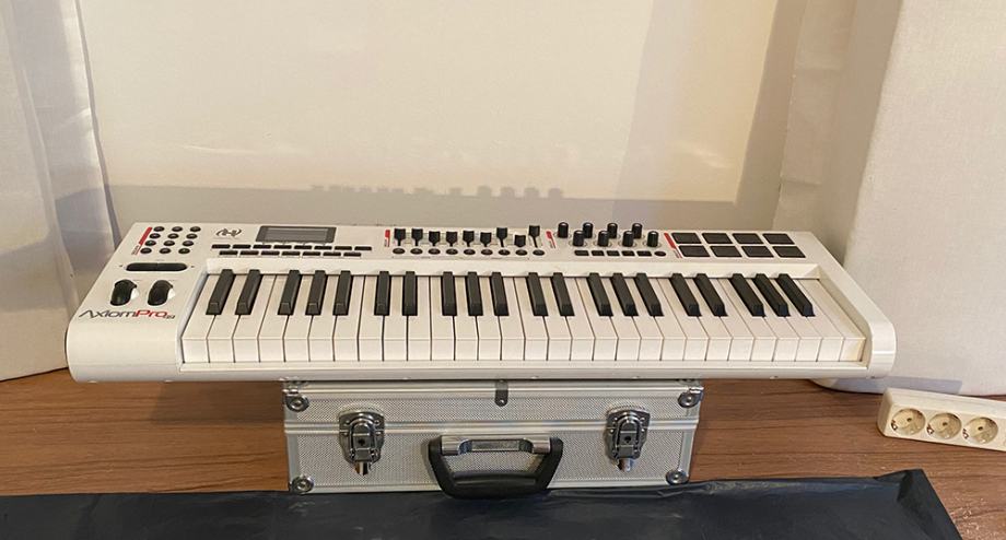 m-audio Axiom Pro 49