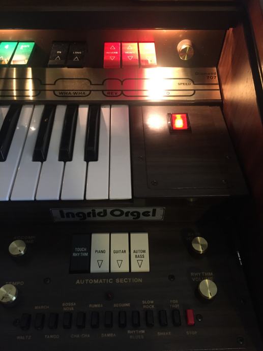 Orgulje Ingrid Orgel CRB Diamond 707 Italian vintage organ