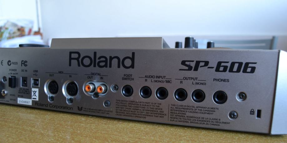 P/M Roland Sampler Workstation SP-606