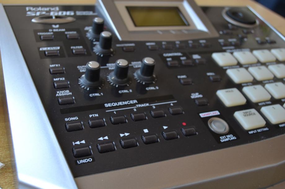 P/M Roland Sampler Workstation SP-606