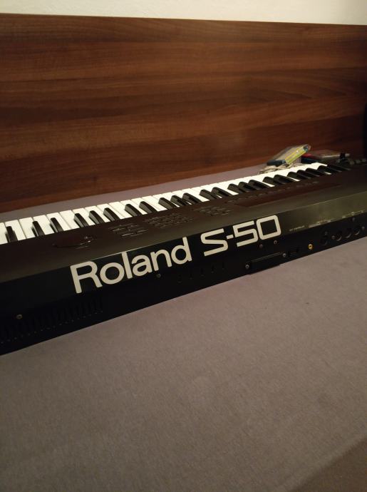 Roland S 50 sampler