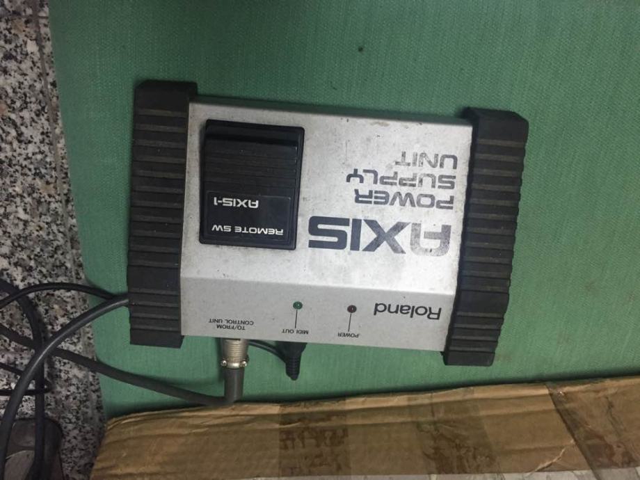 Roland axis - midi keytar