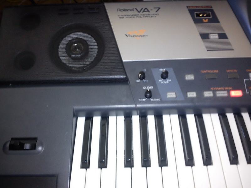 Roland VA 7
