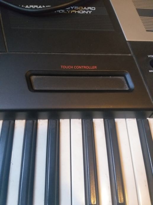Roland VA-76 klavijature na prodaju
