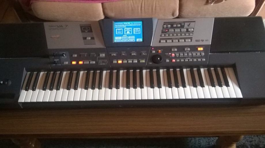 Roland va7