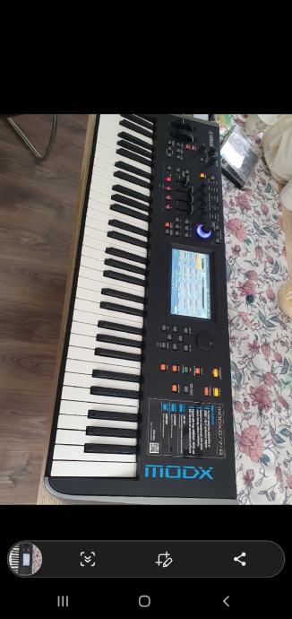 Yamaha modx6