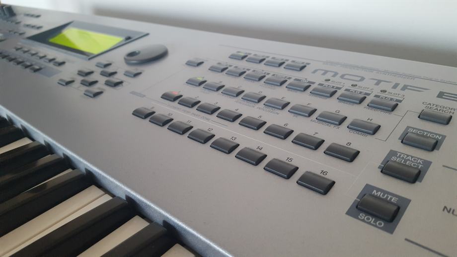 Yamaha Motif ES 7