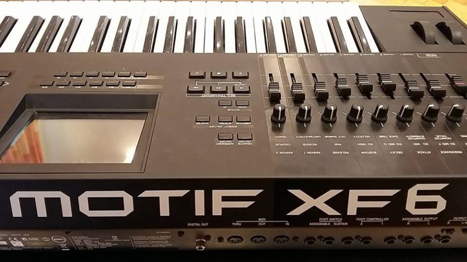 Yamaha Motif XF6