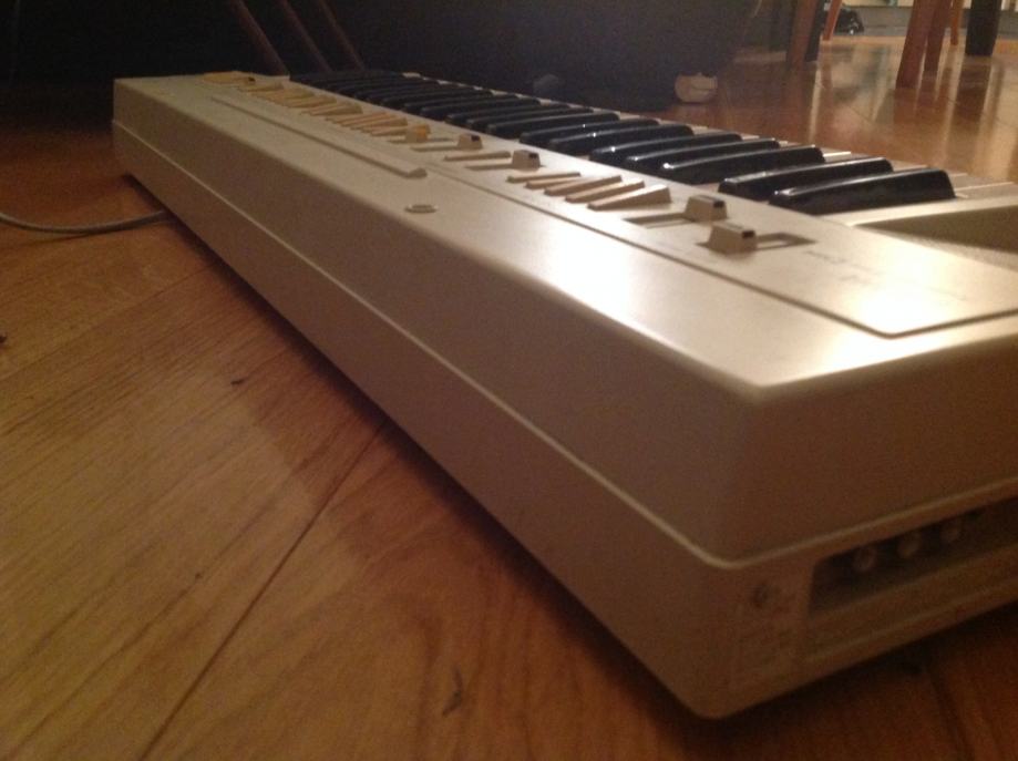 Yamaha PS-30 analogni solo preset synth Organ automatic bass chord