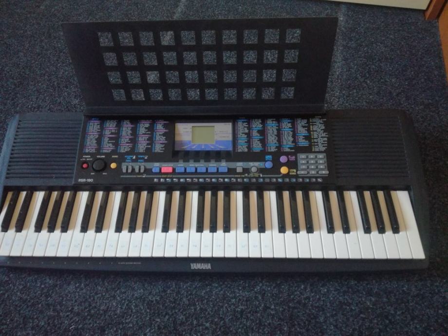 Yamaha psr 190