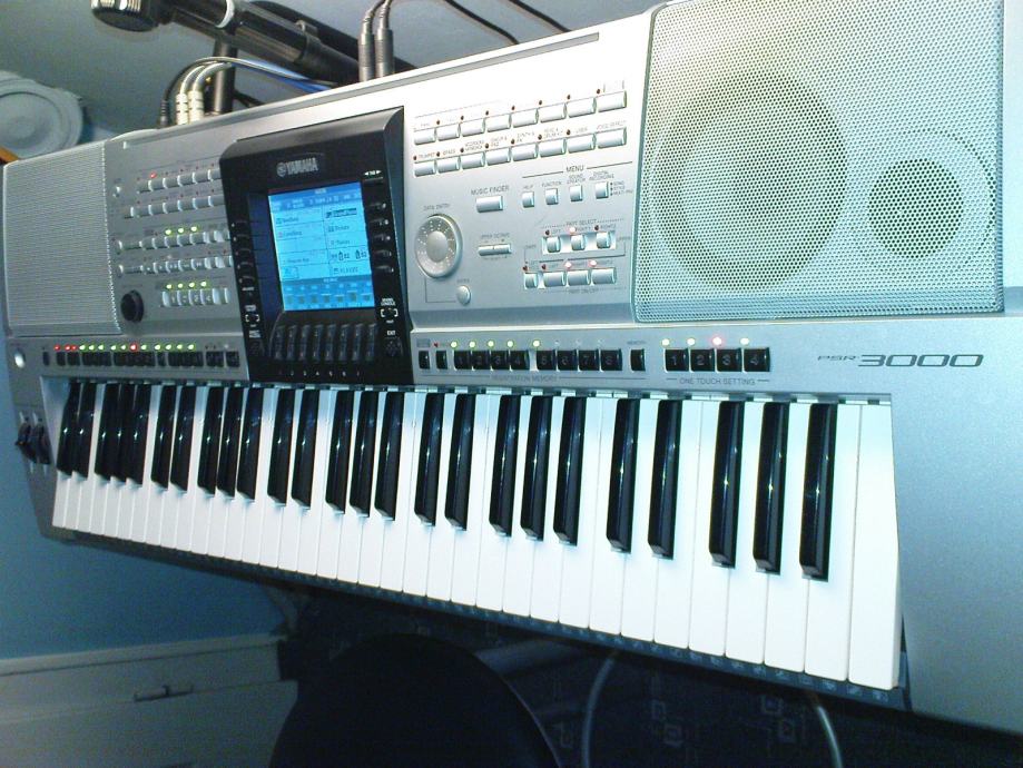 Yamaha PSR 3000