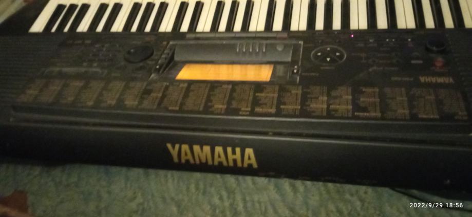 Yamaha psr 620