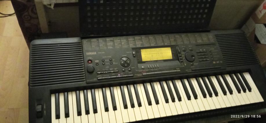 Yamaha psr 620