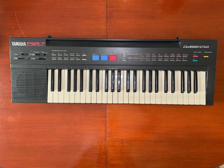 Yamaha PSR 7 - klavijatura