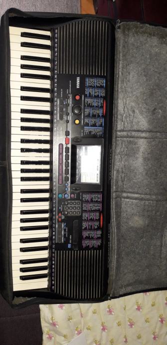 Yamaha PSR -7