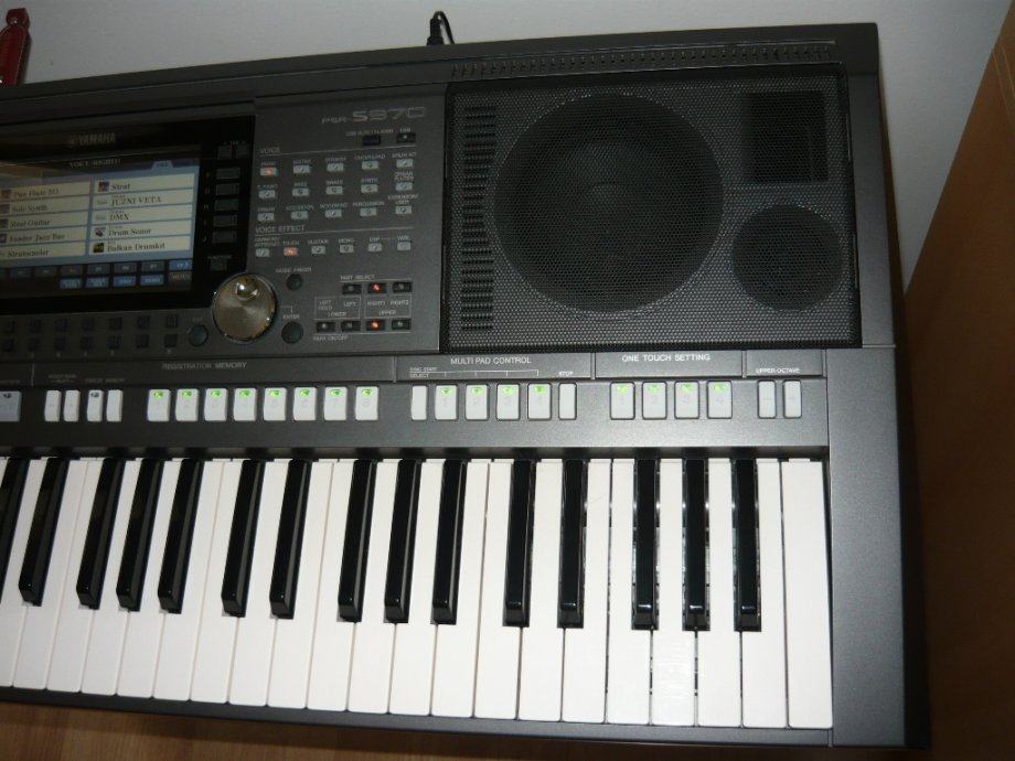 Yamaha psr s 970, zapakirana, 512mb semple ram