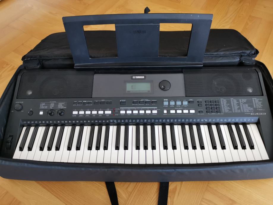 Yamaha PSR E433 klavijatura