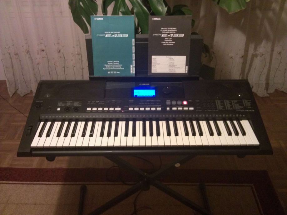 Yamaha PSR E433