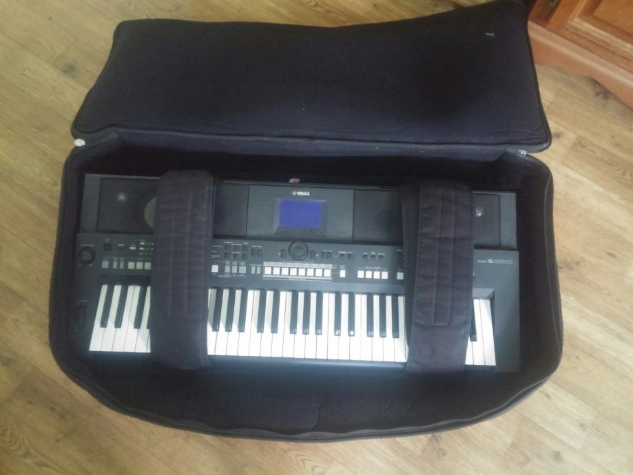 Yamaha psr-S650
