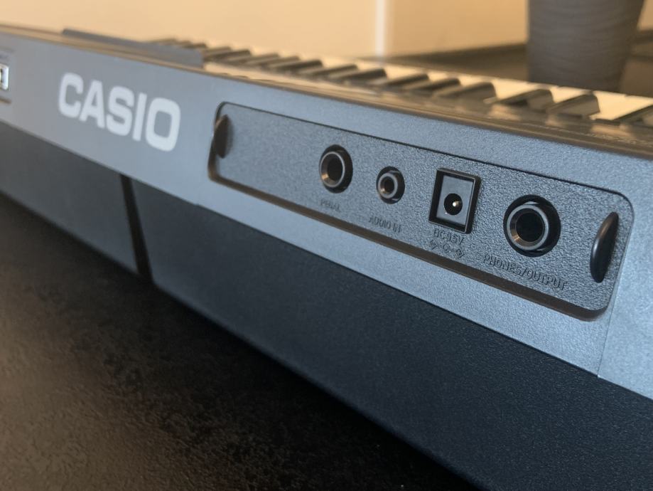 Casio klavijatura CT-X700