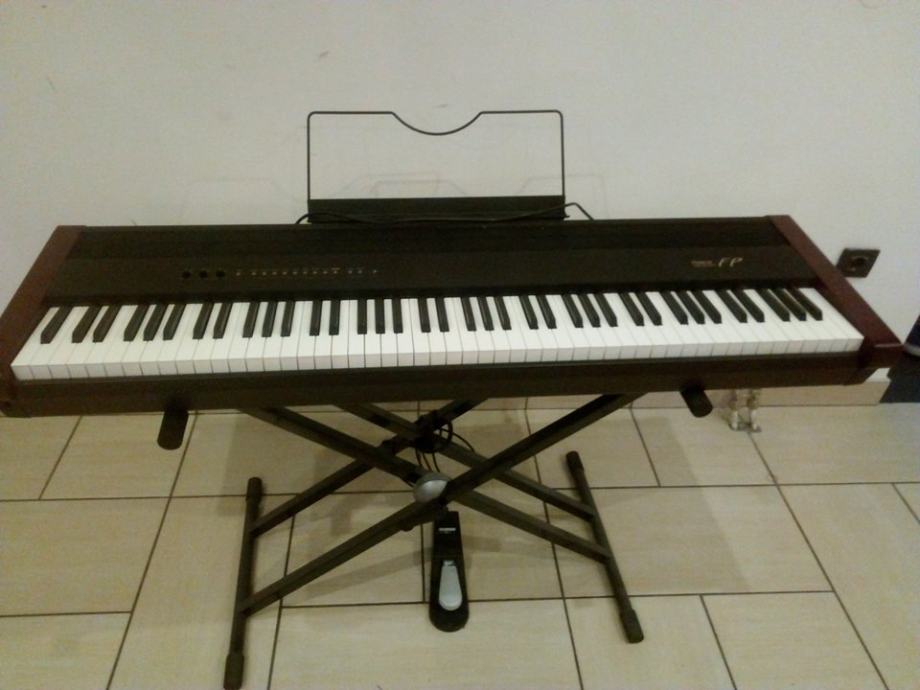 Digitalni piano Roland FP-9