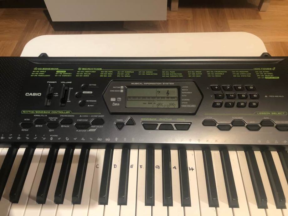 Klavijature casio ctk-2000