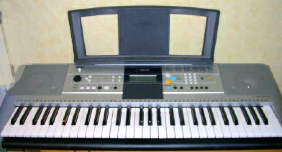 Yamaha PSR-E323, 61 Keyboard