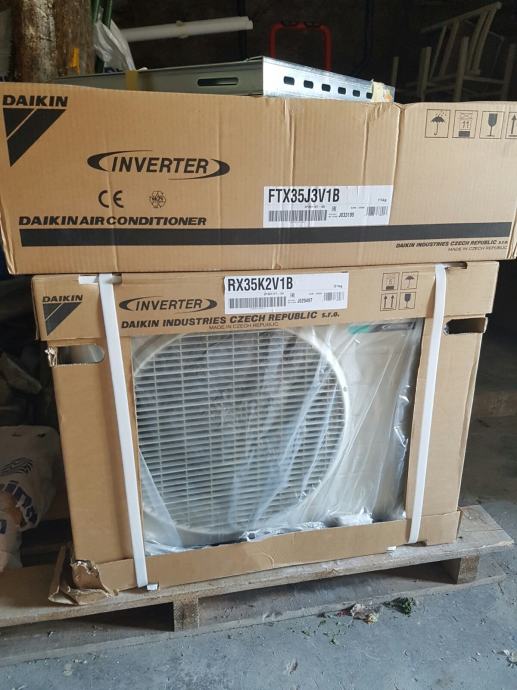 Daikin klima FTX35J3/RX35K, NOVO, ZAPAKIRANO, poklon nosač!!