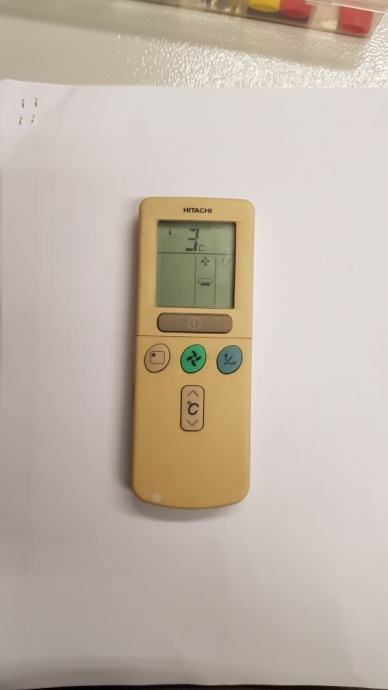 Hitachi daljinski za klima uređaj