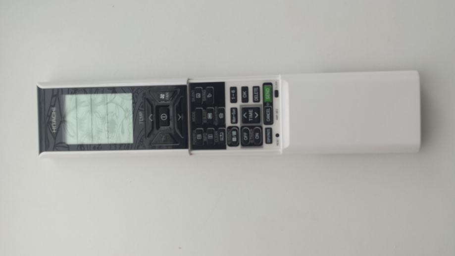 HITACHI daljinski uređaj original - SPLIT