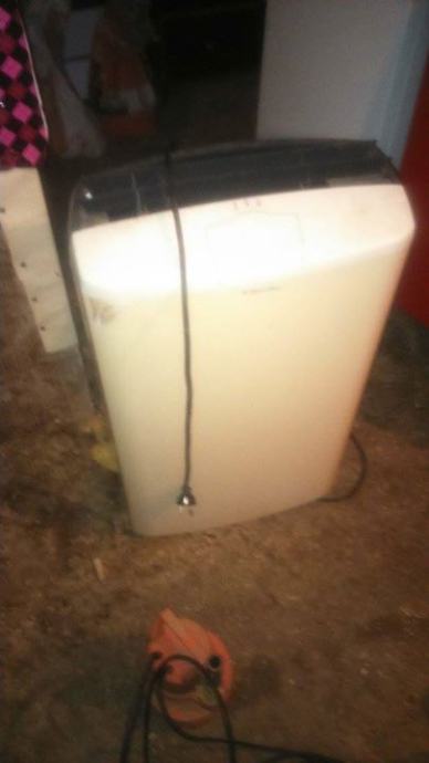 Kucna pokretna klima Elektrolux