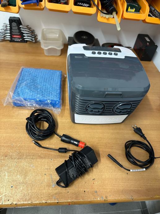 RASHLADNI UREĐAJ TOTAL COOL 3000