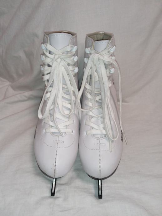 Klizaljke za umjetničko klizanje