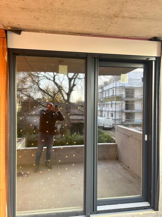 SMART-SLIDE MARLEX klizna stijena s komarnikom i elektro roletama