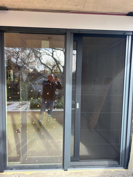 SMART-SLIDE MARLEX klizna stijena s komarnikom i elektro roletama