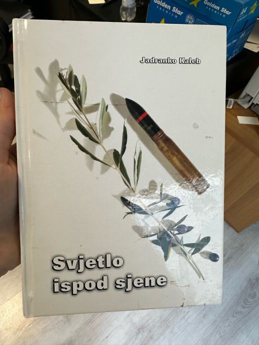 Svjetlo ispod sjene - Jadranko Kaleb