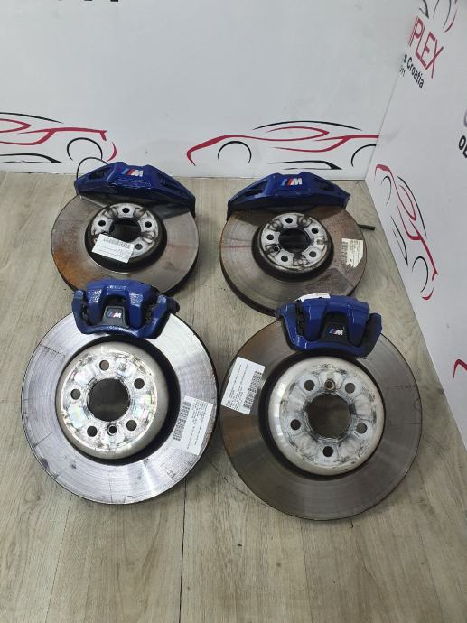 BMW X3 G01 G02 G20 G42 M Blue ČELJUSTI 6860911 6860912 6882245 6882246