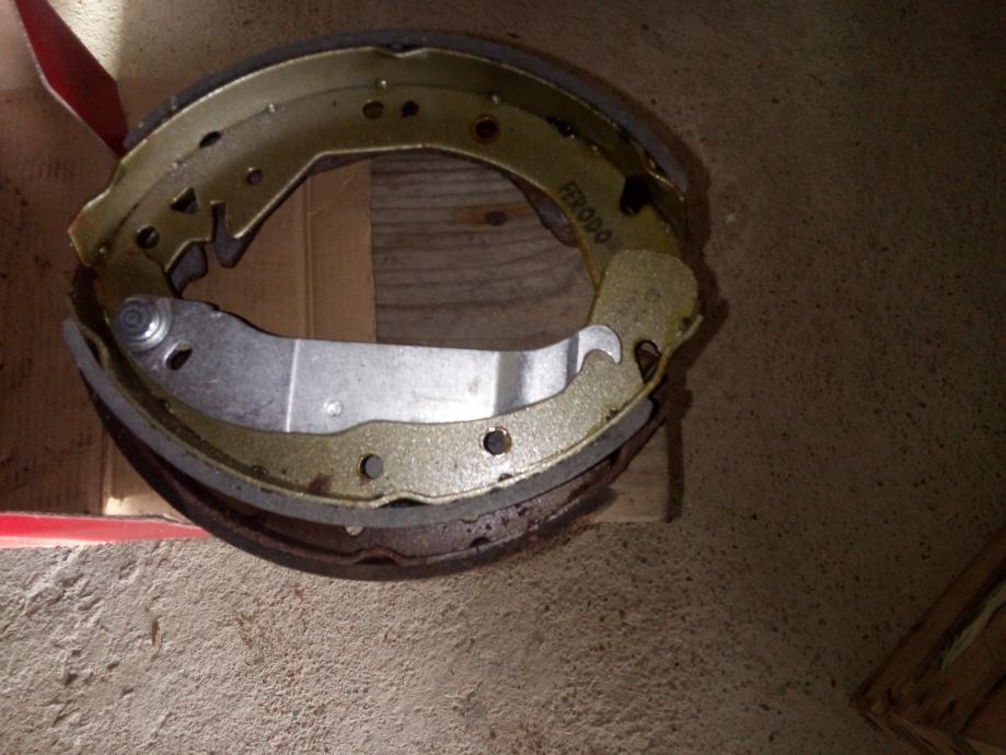 Pakne za Opela - nove