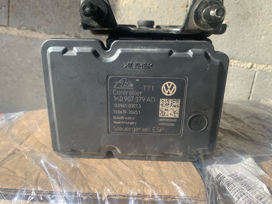 Vw abs pumpa 1K0907379AD 1K0614517BD