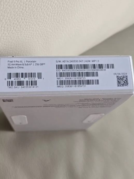 Google Pixel 9 Pro XL 256 GB NOVO mobitel