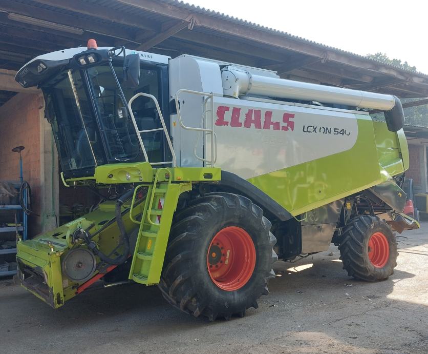 PRODANO Claas Lexion 540