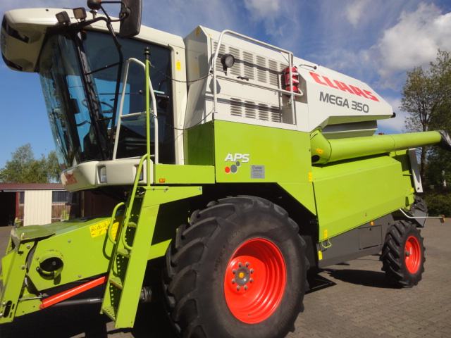 Claas Mega 350