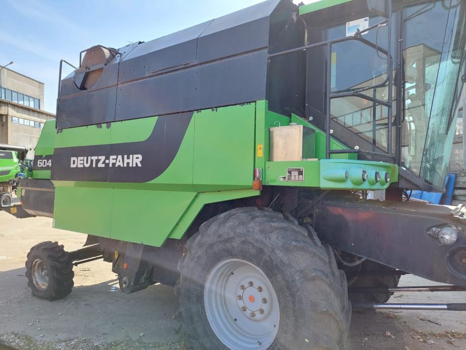 PRODANO Deutz Fahr 6040 2012. godina