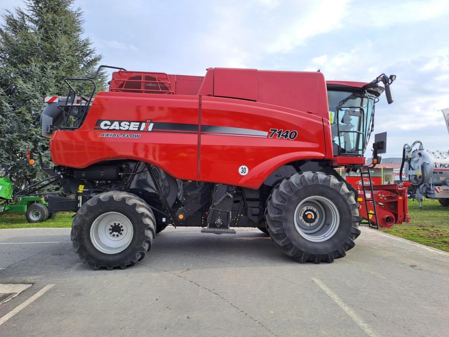 Kombajn Case IH 7140 AFS Axial Flow
